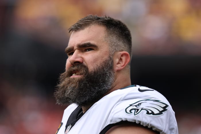 Jason Kelce Reveals Lie He Tells His Three Daughters About Cats - The Spun Jason Kelce Reveals Lie He Tells His Three Daughters About Cats - The Spun