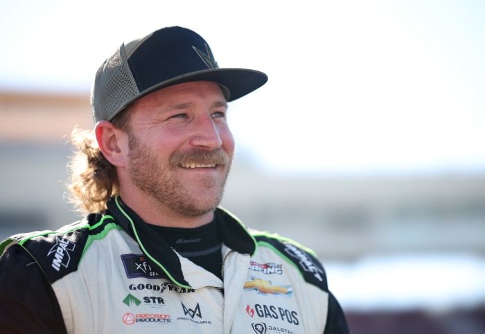Dale Earnhardt's Grandson Jeffrey Announces Racing Team For 2025 - The Spun