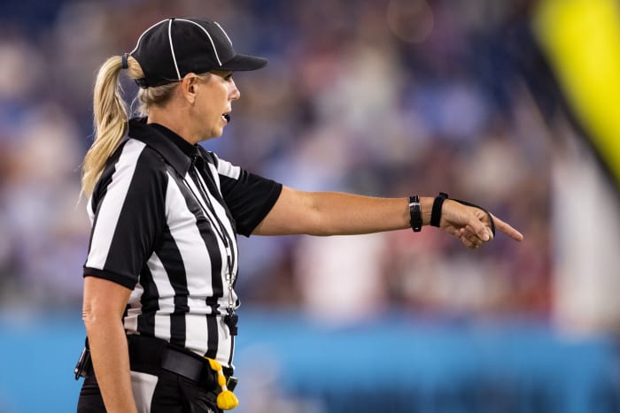 NFL Referee Accused Of 'Rigging' Games For Taylor Swift - The Spun