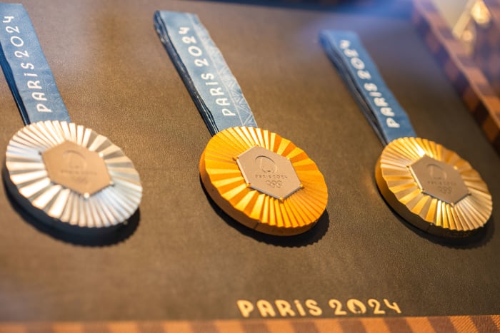 Look: Medals From 2024 Summer Olympics Are Aging Terribly - The Spun