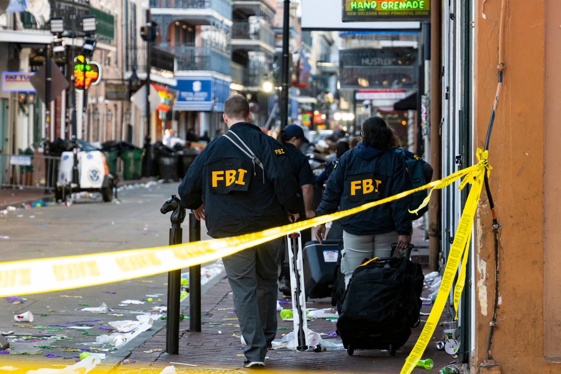 FBI Releases New Photos Of New Orleans Terror Attack Suspect - The Spun