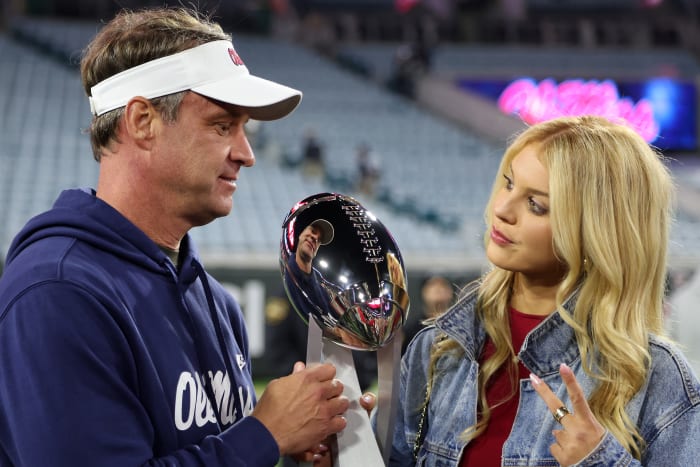Lane Kiffin's Daughter Stuns With Her Modeling Photos - The Spun