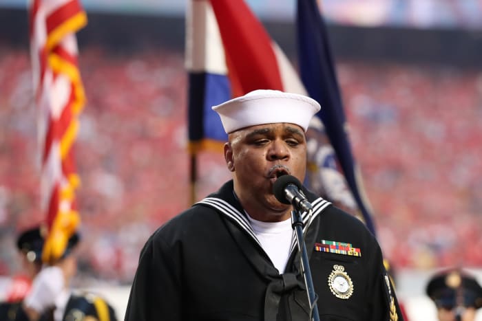 Everyone Had Same Reaction To AFC Championship's National Anthem - The Spun