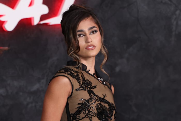 Sports Illustrated Swimsuit's Newest Model Is A Stunning Black Belt ...