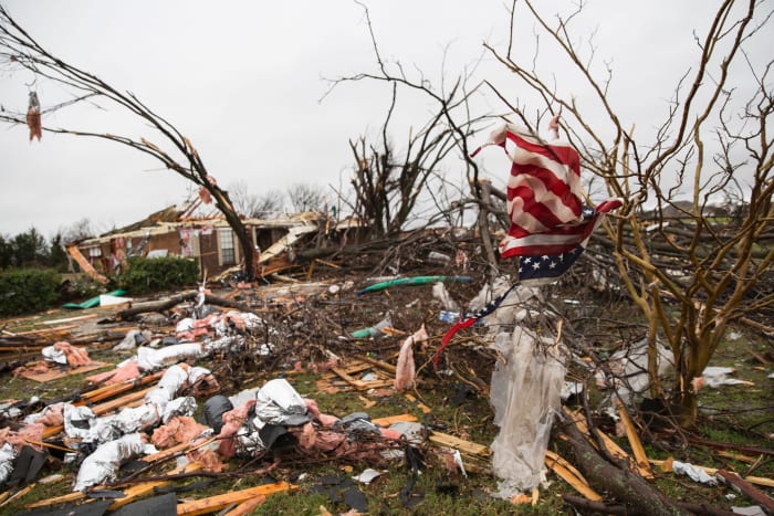 Dozens Of Tornados Hit U.S., Death Toll Rises Above 14 - The Spun