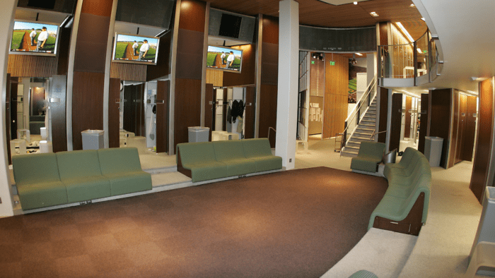 The 10 Best Locker Rooms In College Football In 2024 - The Spun