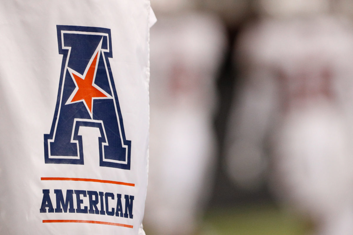 American Athletic Conference Officially Adds 6 New Schools - The Spun ...
