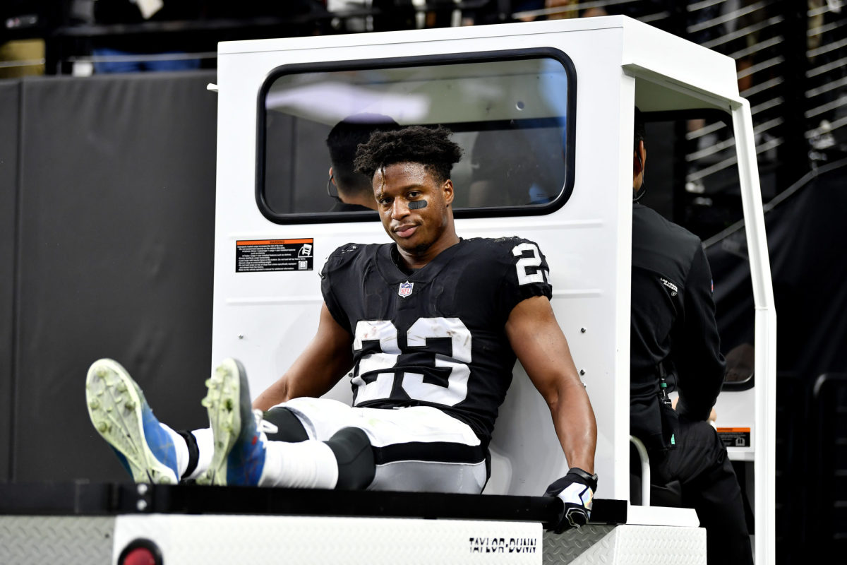 NFL World Reacts To What Kenyan Drake Said About Injury - The Spun