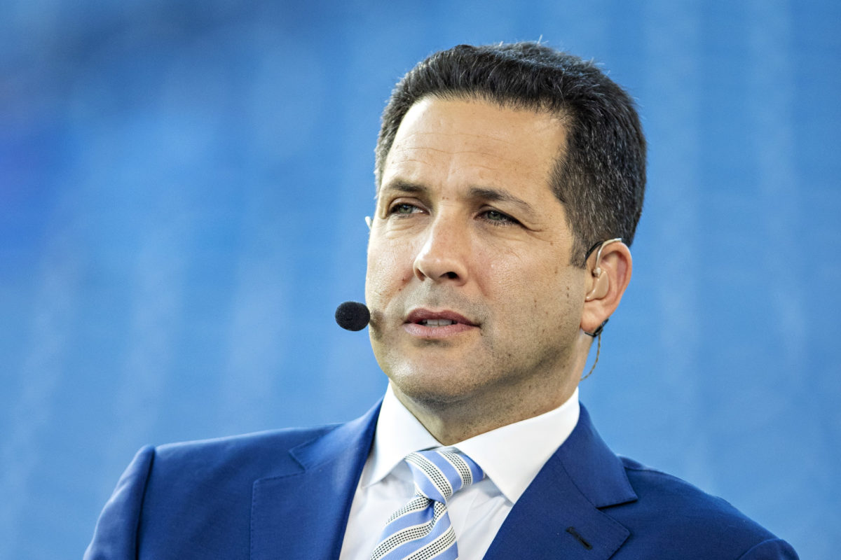 ESPN's Adam Schefter Announces Devastating Personal Loss - The Spun