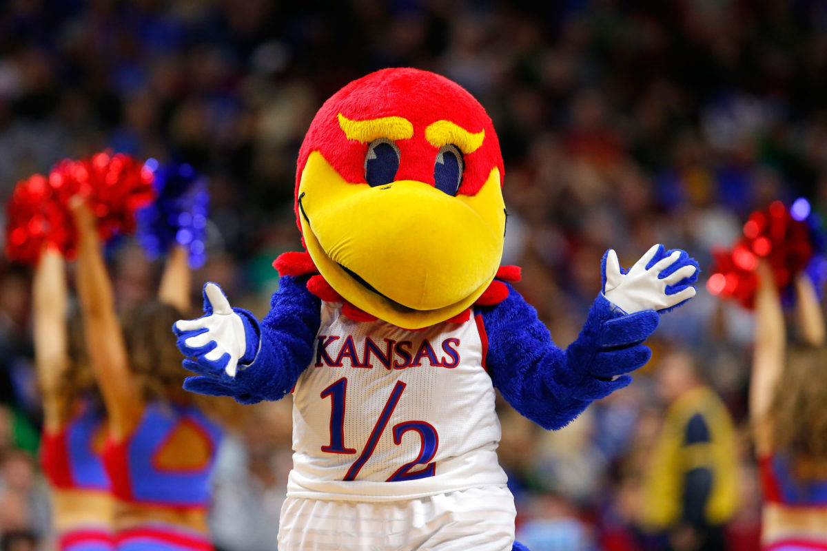 Kansas Transfer Bryce Thompson Deciding Between 3 Schools - The Spun