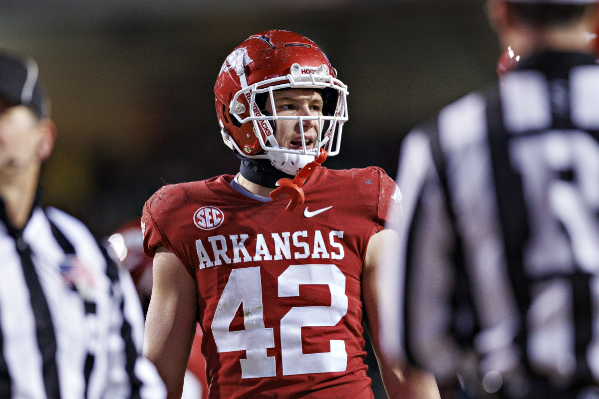 Q&A With Drew Sanders: Loudest SEC Stadium, Difference Between Nick ...