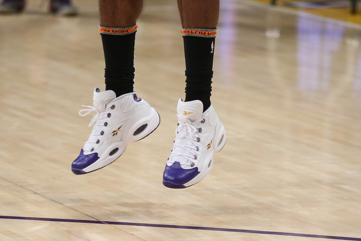 Photos: The 10 Coolest Signature Basketball Shoes In History - The Spun
