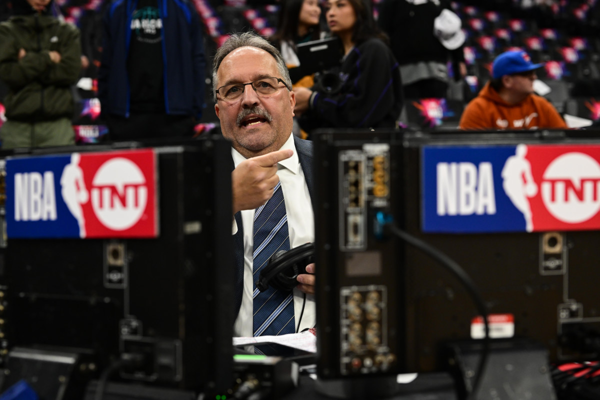 Stan Van Gundy Reveals His Wife Died By Suicide - The Spun