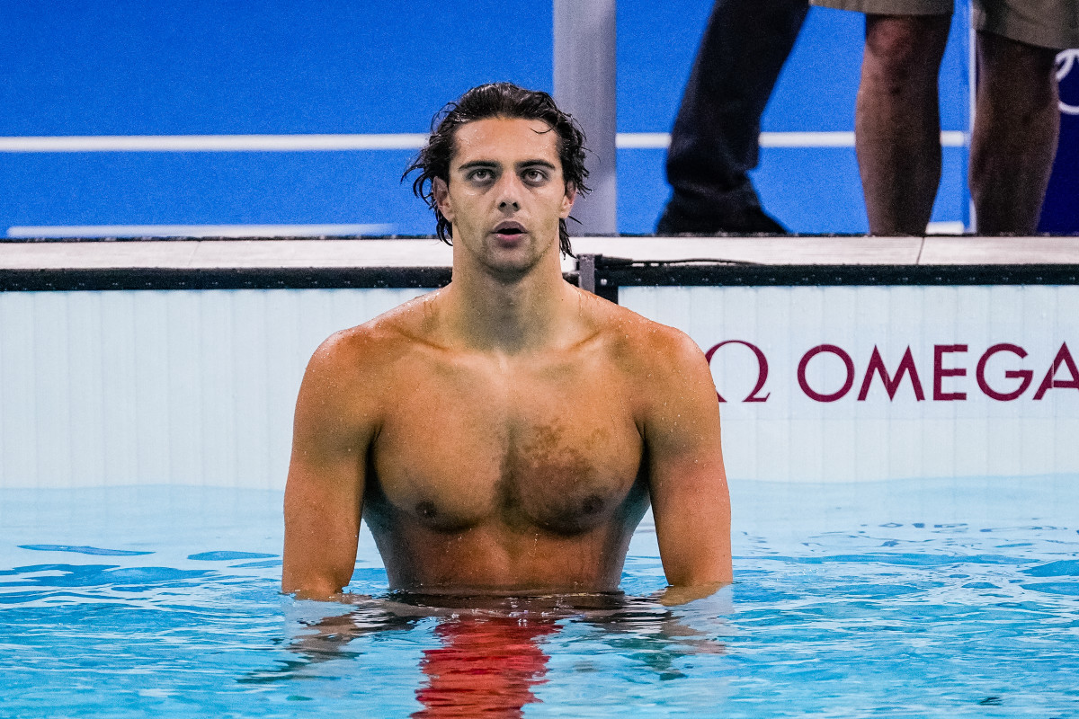 Every Girl Is Obsessed With This Italian Swimmer At The Olympics - The Spun