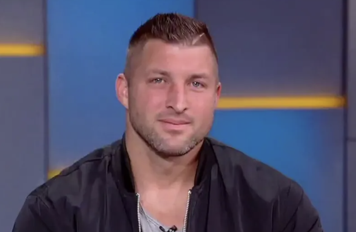 Tim Tebow Has Scary Warning For Everyone On Fox News Sunday - The Spun