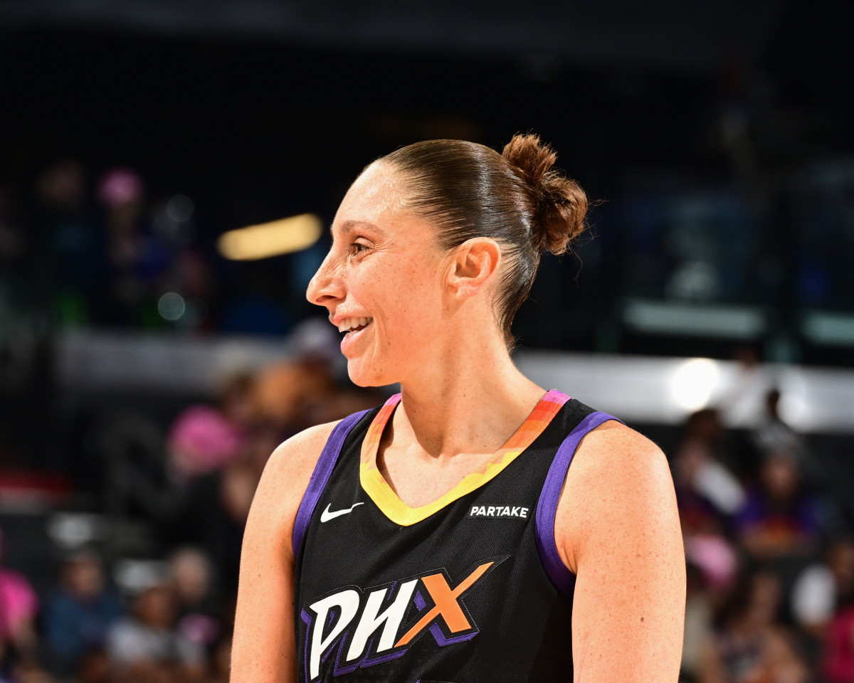 WNBA Reacts To Diana Taurasi's Official Retirement Decision - The Spun