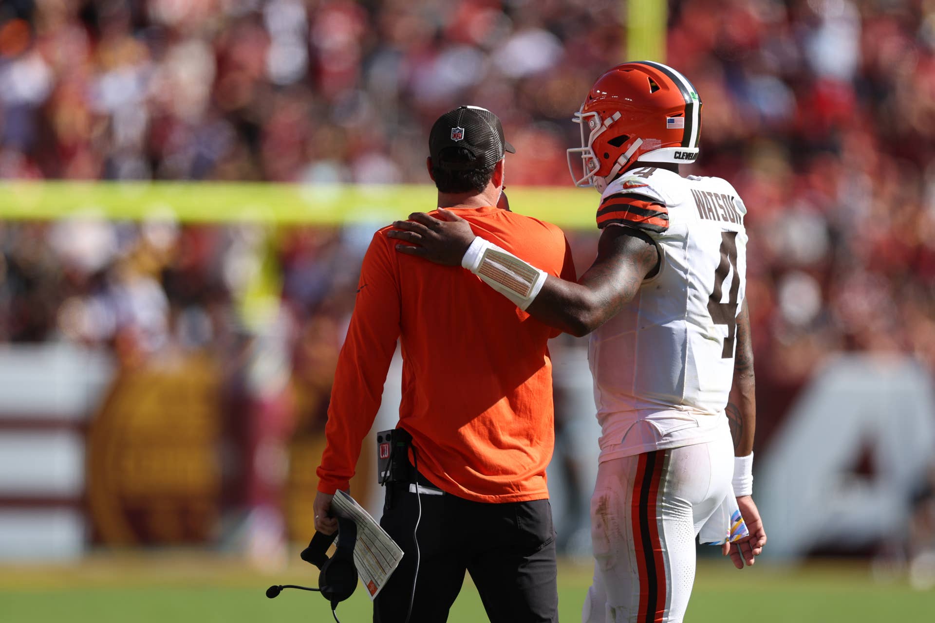 A Misleading Clip Of Deshaun Watson Has Been Viewed 10 Million Times ...