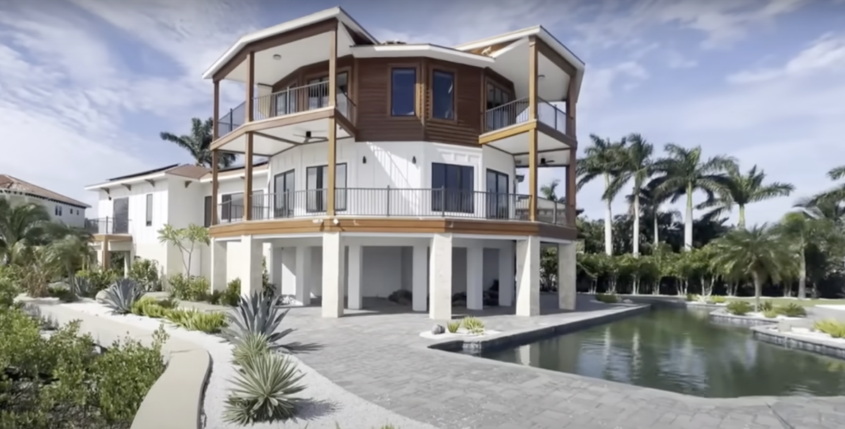 They Designed A Category 5 Hurricane-Proof Home, But They're Still Leaving - The Spun