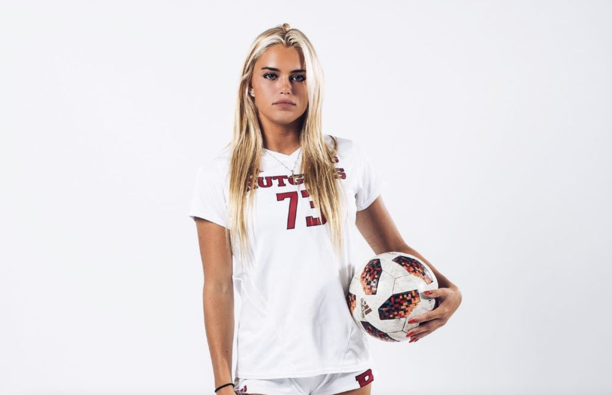 The 'Olivia Dunne Of College Soccer' Stunned With Swimsuit Photo - The Spun