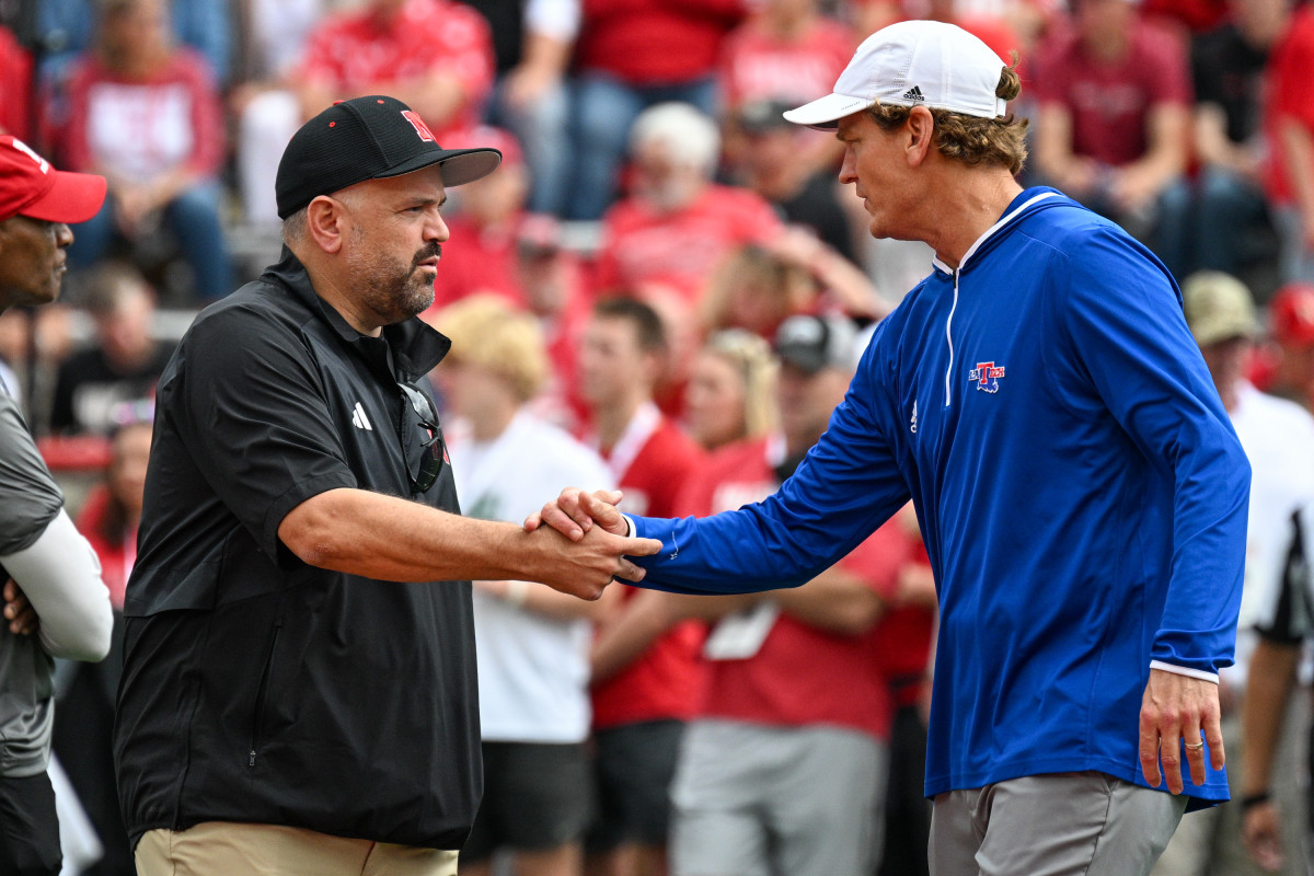 College Football Reporter Says Coach Revoked His Media Credential Right ...