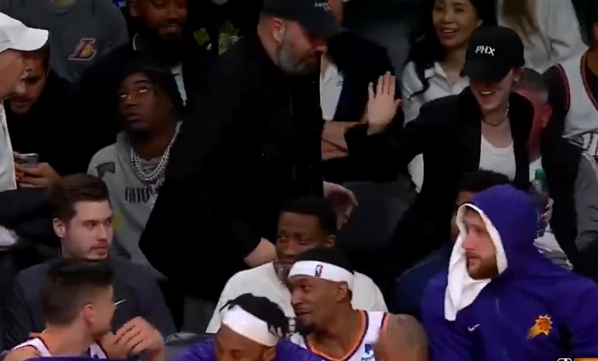 Grayson Allen Reacts To Being Waved At By Emma Stone - The Spun