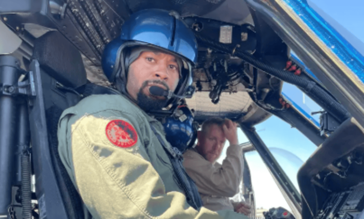 Pilot From Hudson River Crash's Final Social Media Post Has Resurfaced ...