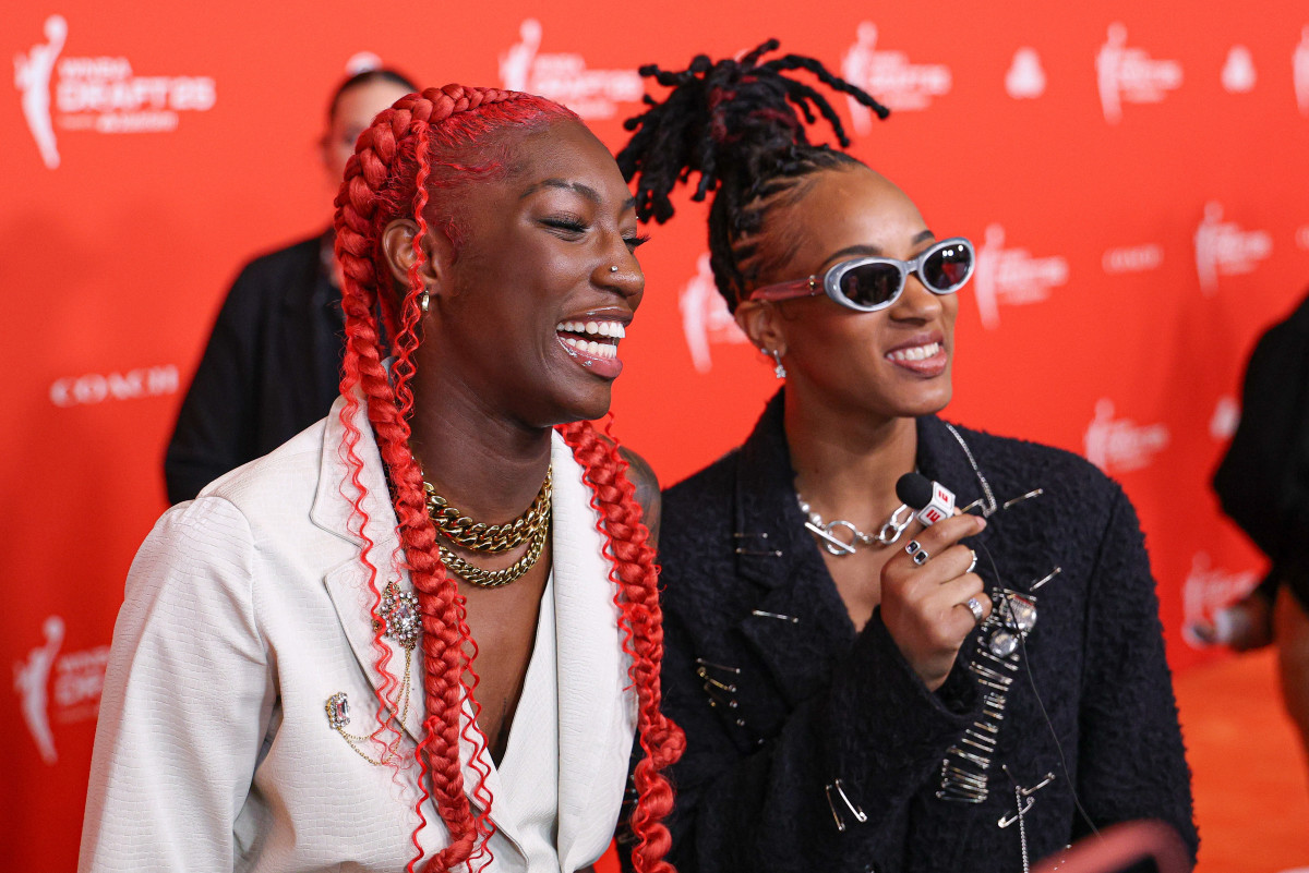 Prayers Are Pouring In For WNBA Rookie After Mother's Death - The Spun