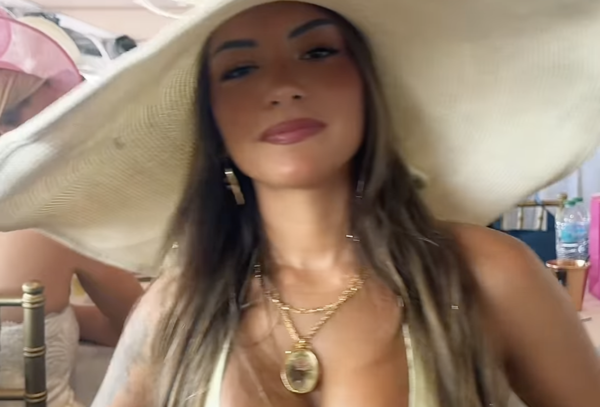 Woman Who Wore 'Inappropriate' Dress To Kentucky Derby Identified - The Spun