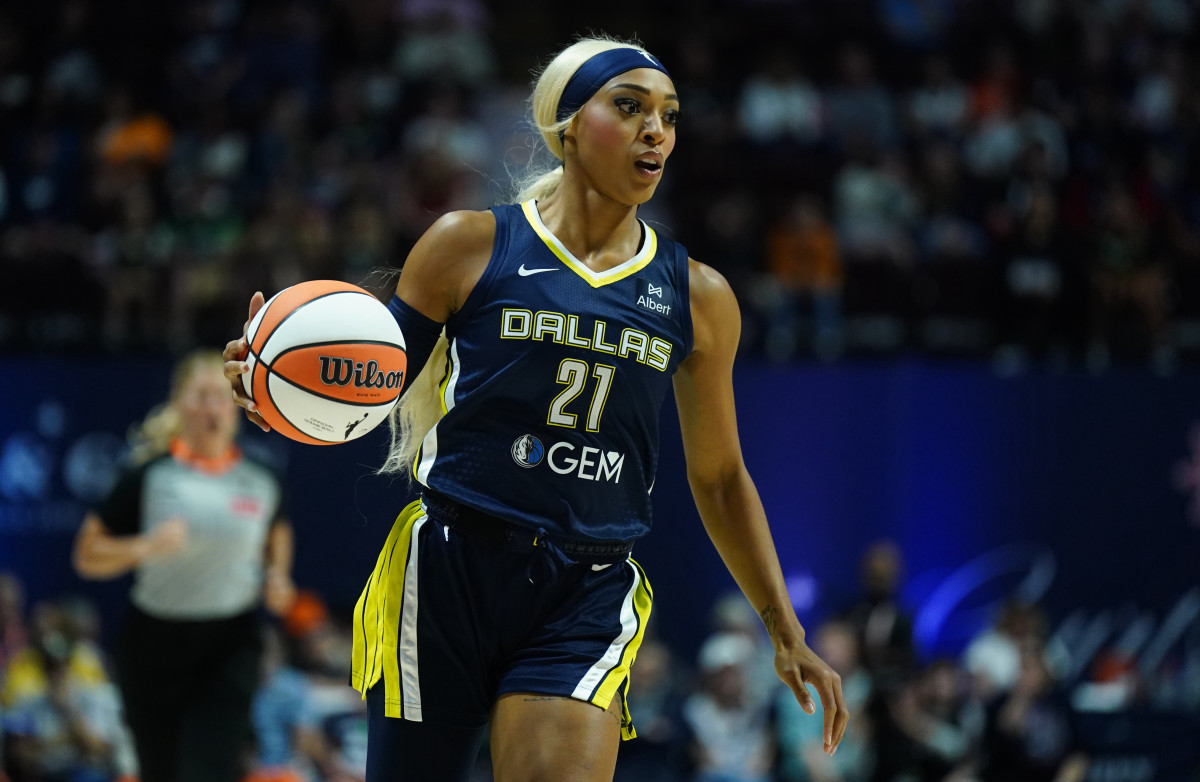 DiJonai Carrington Has Message For WNBA Referee Who Called Security On ...
