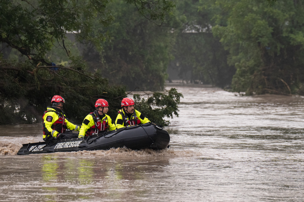 'Beloved' Coach, Wife Found Dead In Texas Flood - The Spun