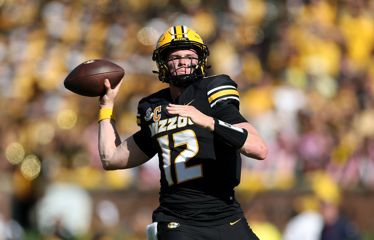 New York Jets Sign Former SEC Star Quarterback On Friday - The Spun