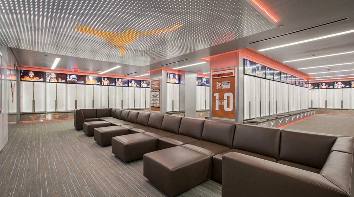 The 10 Best Locker Rooms In College Football In 2024 - The Spun