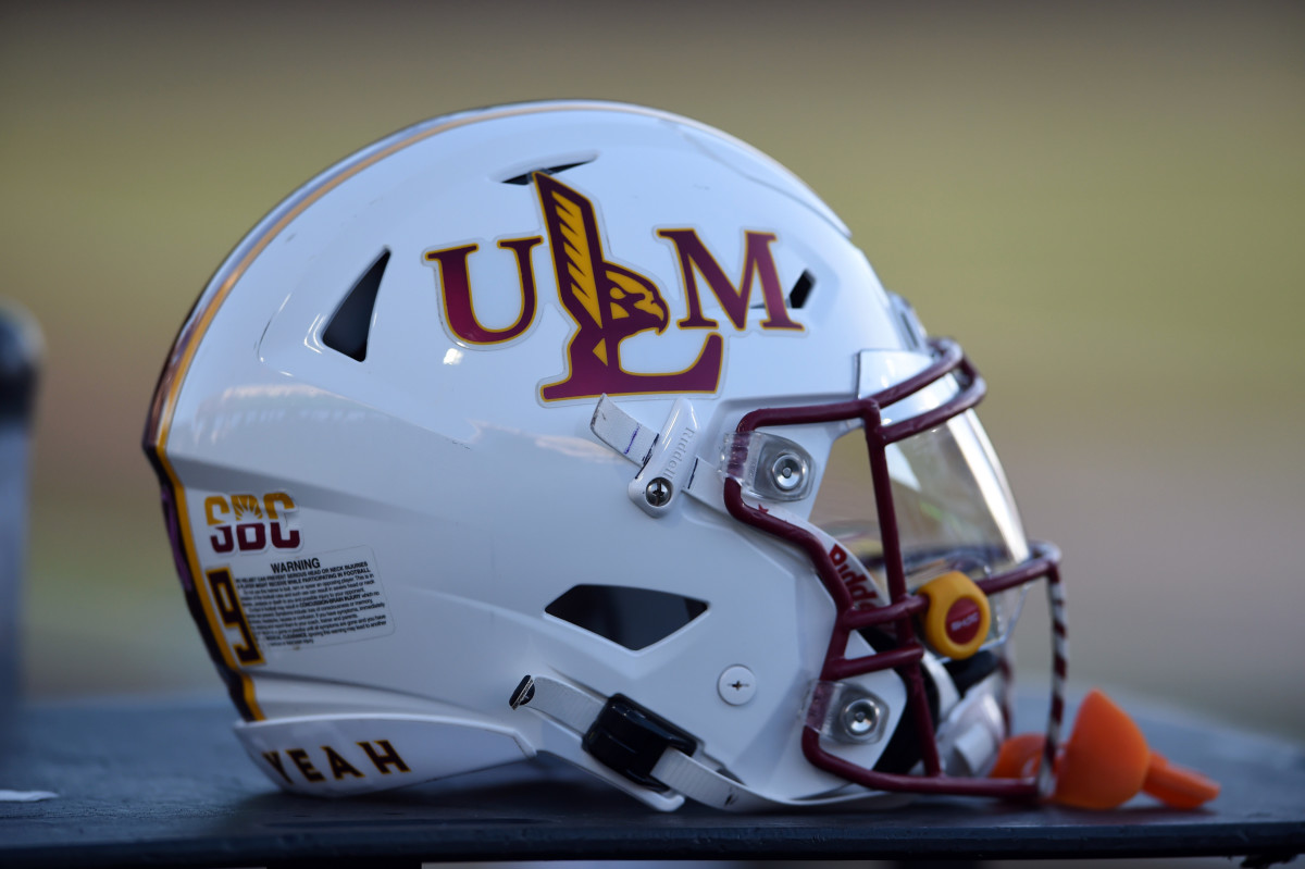 ULM Football Coach Who Melted Down On Sideline Facing Discipline From ...