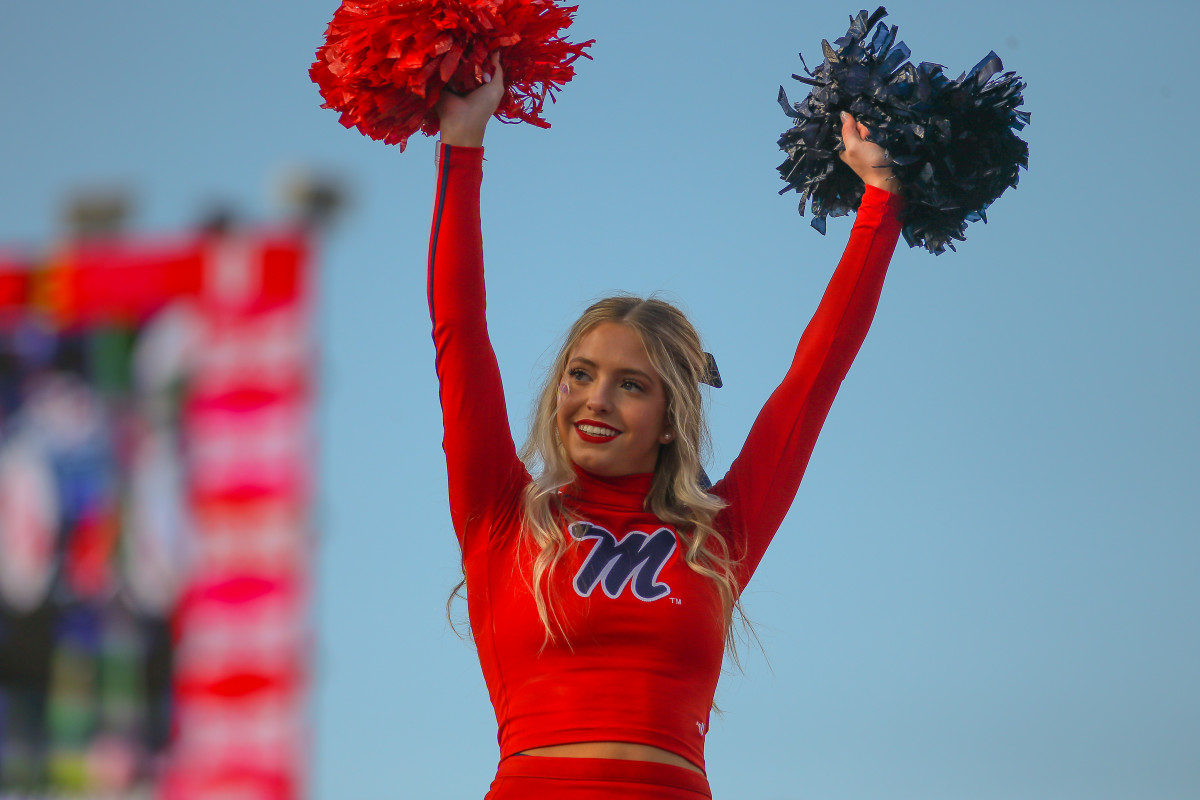 'Stunning' Ole Miss Cheerleader Goes Viral During Upset Win - The Spun