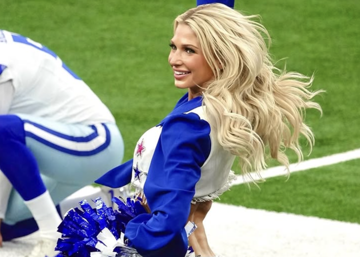 Cowboys Cheerleader Turns Heads With 'Stunning' Offseason Swimsuit Photo - The Spun