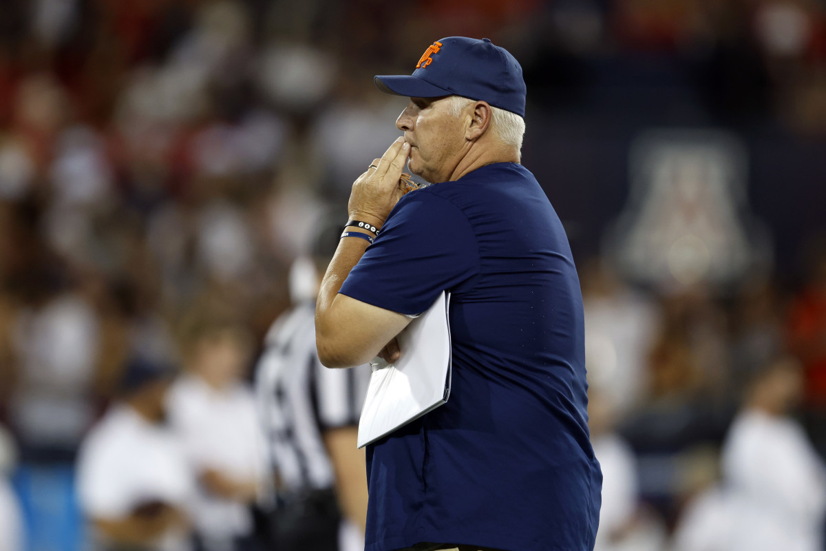 College Football Fans Saddened By Death Of 62-Year-Old Coach Tuesday ...