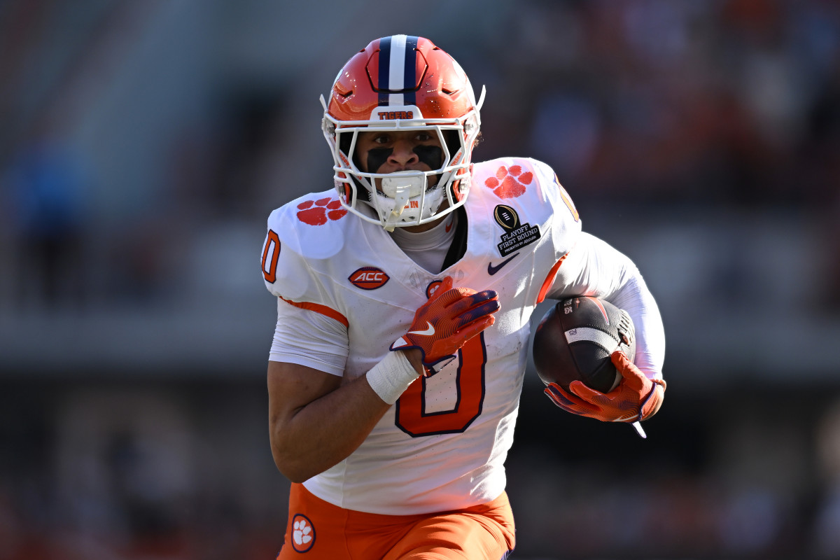Clemson Player Getting Crushed After Texas' College Football Playoff Win - The Spun