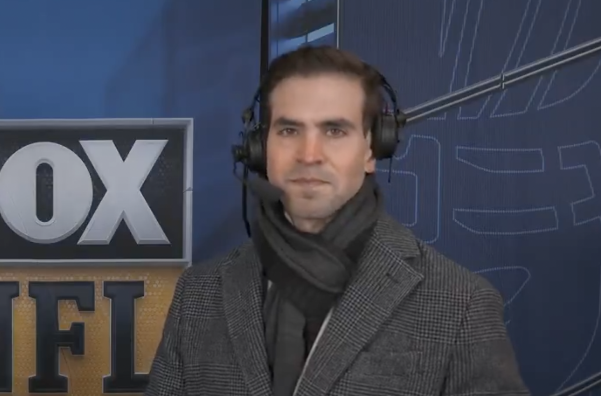 NFL Fans Ripped FOX Announcer Joe Davis On Sunday Afternoon - The Spun NFL Fans Ripped FOX Announcer Joe Davis On Sunday Afternoon - The Spun