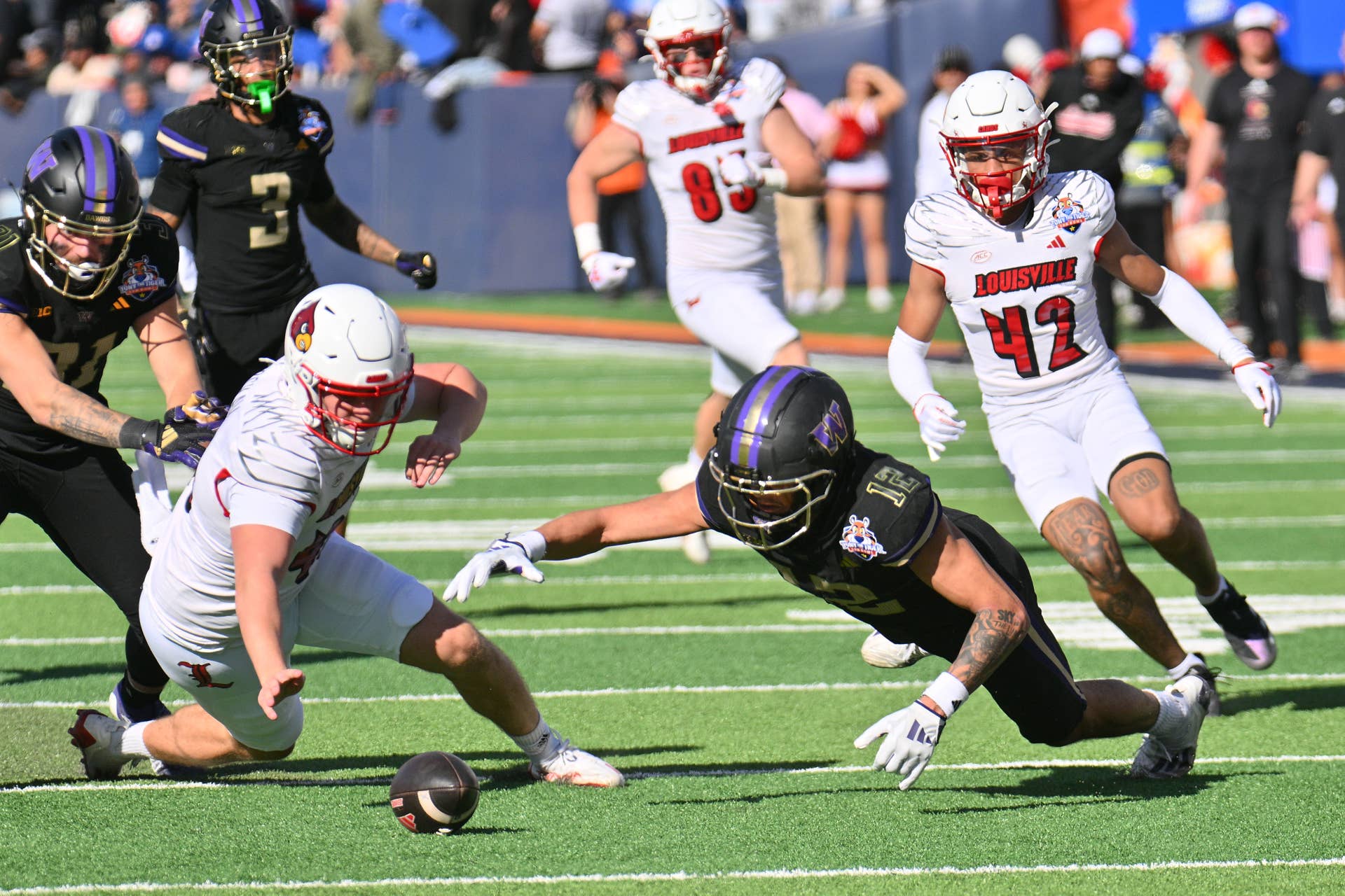 College Football Punter Skips Team's Bowl Game Over NIL Controversy ...