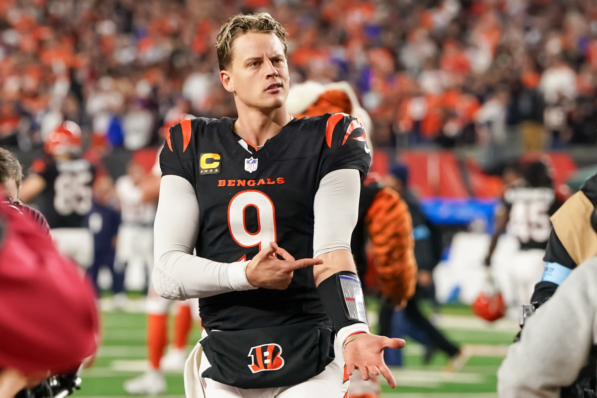 NFL Fans Are Feeling Awful For Joe Burrow On Sunday - The Spun