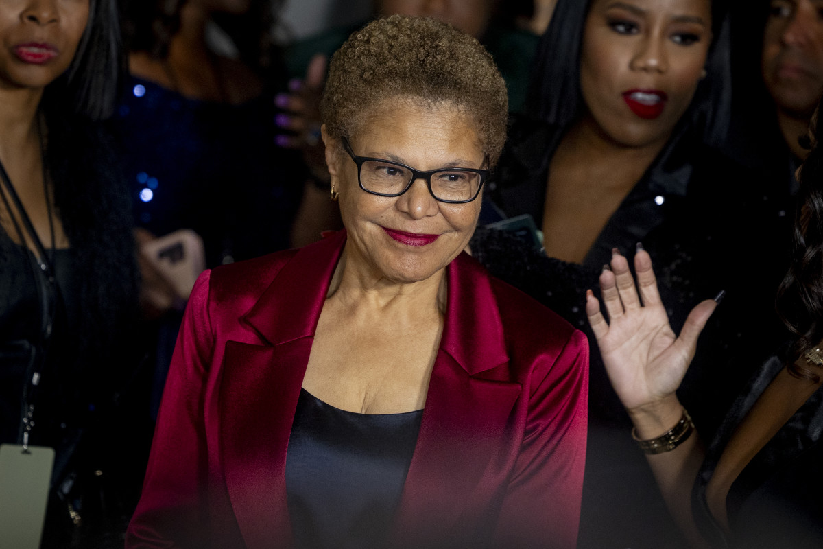 Los Angeles Mayor Dismisses Notable Figure After Deadly Wildfires - The ... Los Angeles Mayor Dismisses Notable Figure After Deadly Wildfires - The ...