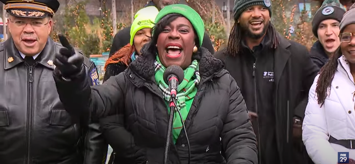 Philadelphia Mayor Makes Brutal Mistake While Leading 'Eagles' Chant ... Philadelphia Mayor Makes Brutal Mistake While Leading 'Eagles' Chant ...