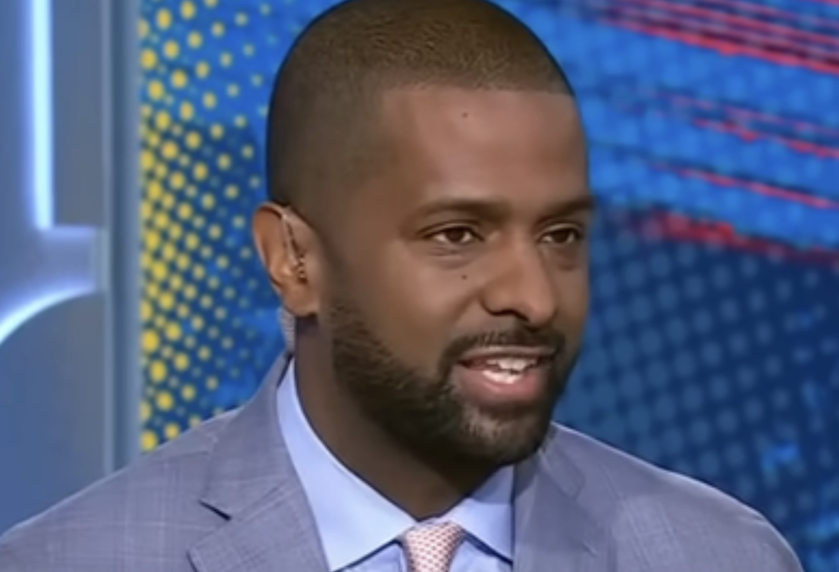 CNN Commentator Apologizes For Comment On Washington, D.C. Plane Crash ...