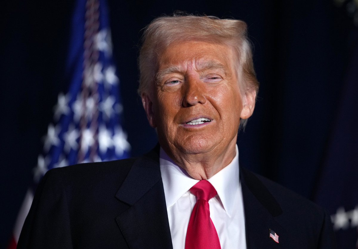 President Trump Uses 2 Words To Describe Rory McIlroy's Win - The Spun