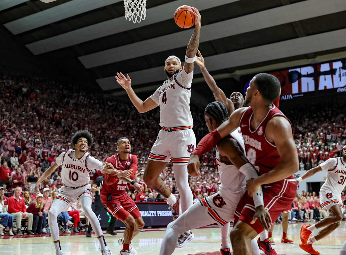 ESPN's Computer Model Releases Its New Top 25 Rankings - The Spun ESPN's Computer Model Releases Its New Top 25 Rankings - The Spun