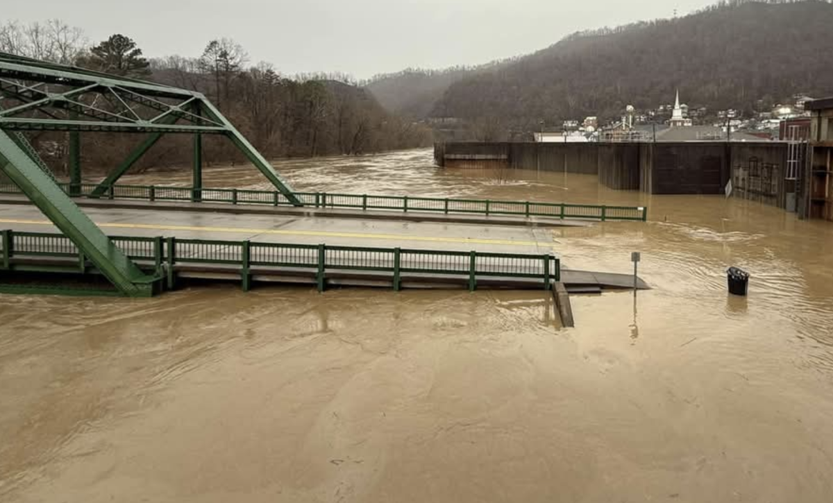 Prayers Pouring In After Deadly Flood Hits United States - The Spun Prayers Pouring In After Deadly Flood Hits United States - The Spun