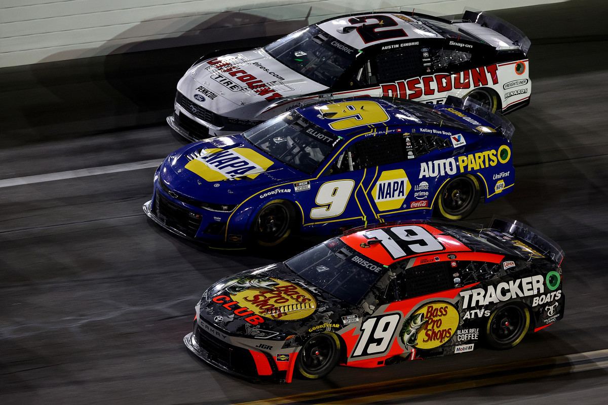 'Alarming' - There's Growing Concern For Top NASCAR Driver - The Spun