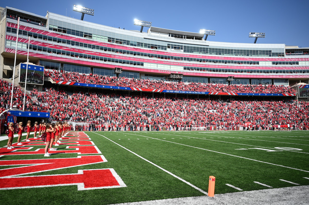 3 Legendary College Football Programs Not Holding Traditional Spring ...