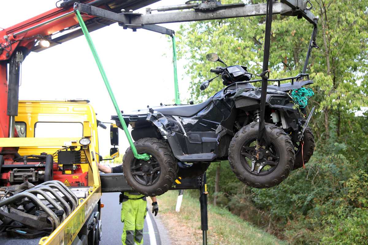 Police Officer Dead In 'Brutal' ATV Accident On Easter - The Spun