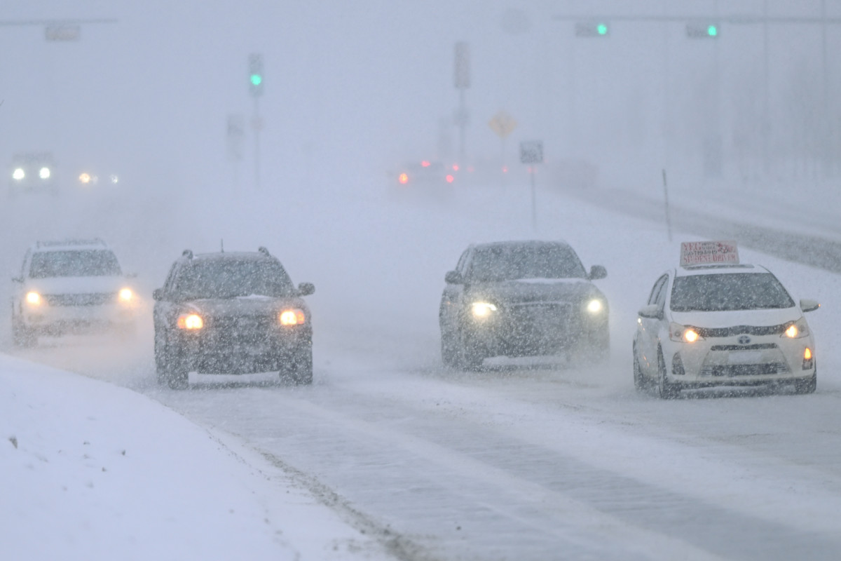 Major U.S. Snowstorm Causes 68 Car Accidents At Once - The Spun